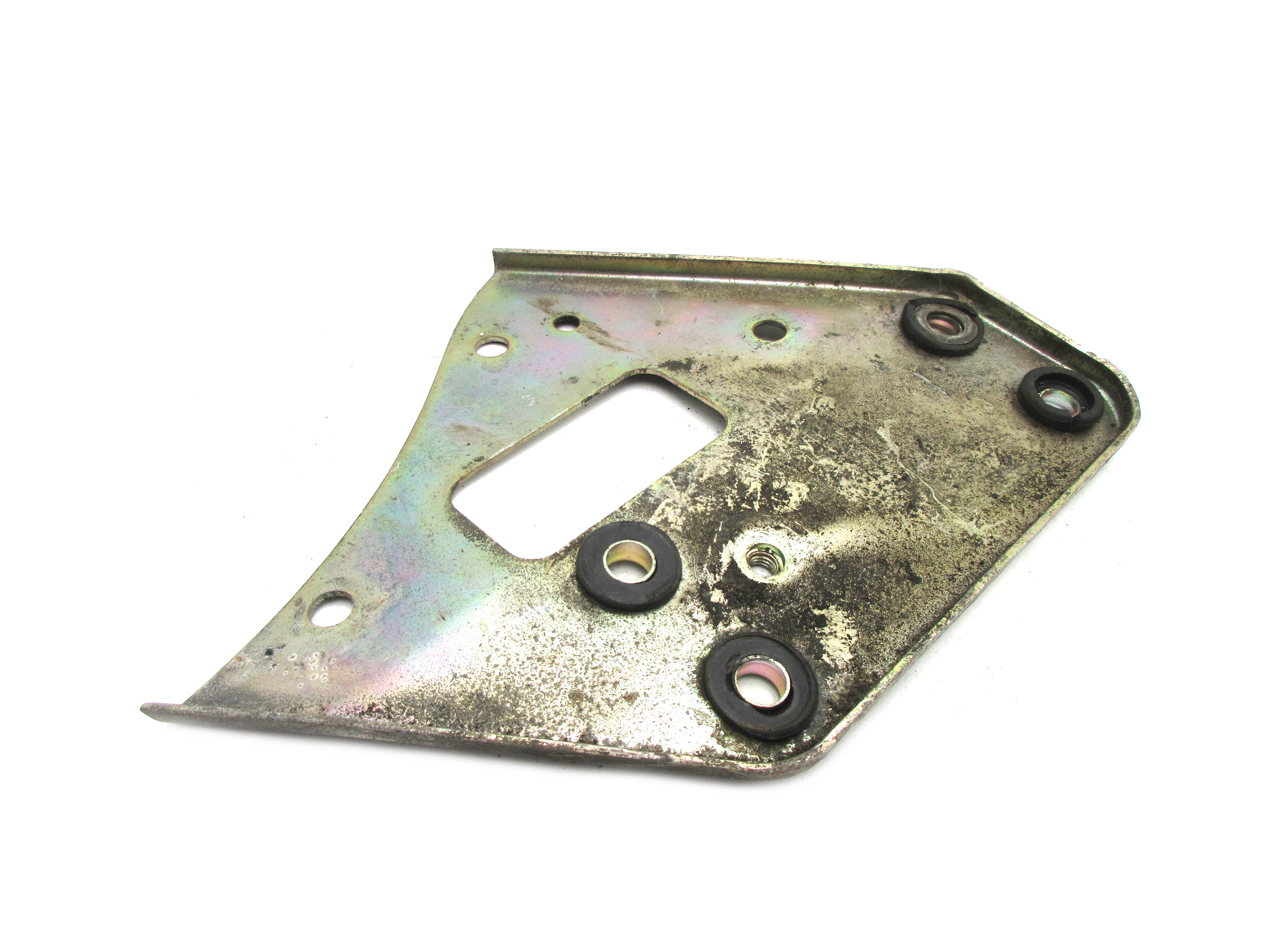 4 Hole Type Air Flow Meter Mounting Bracket for Datsun 280Z Used Condi ...