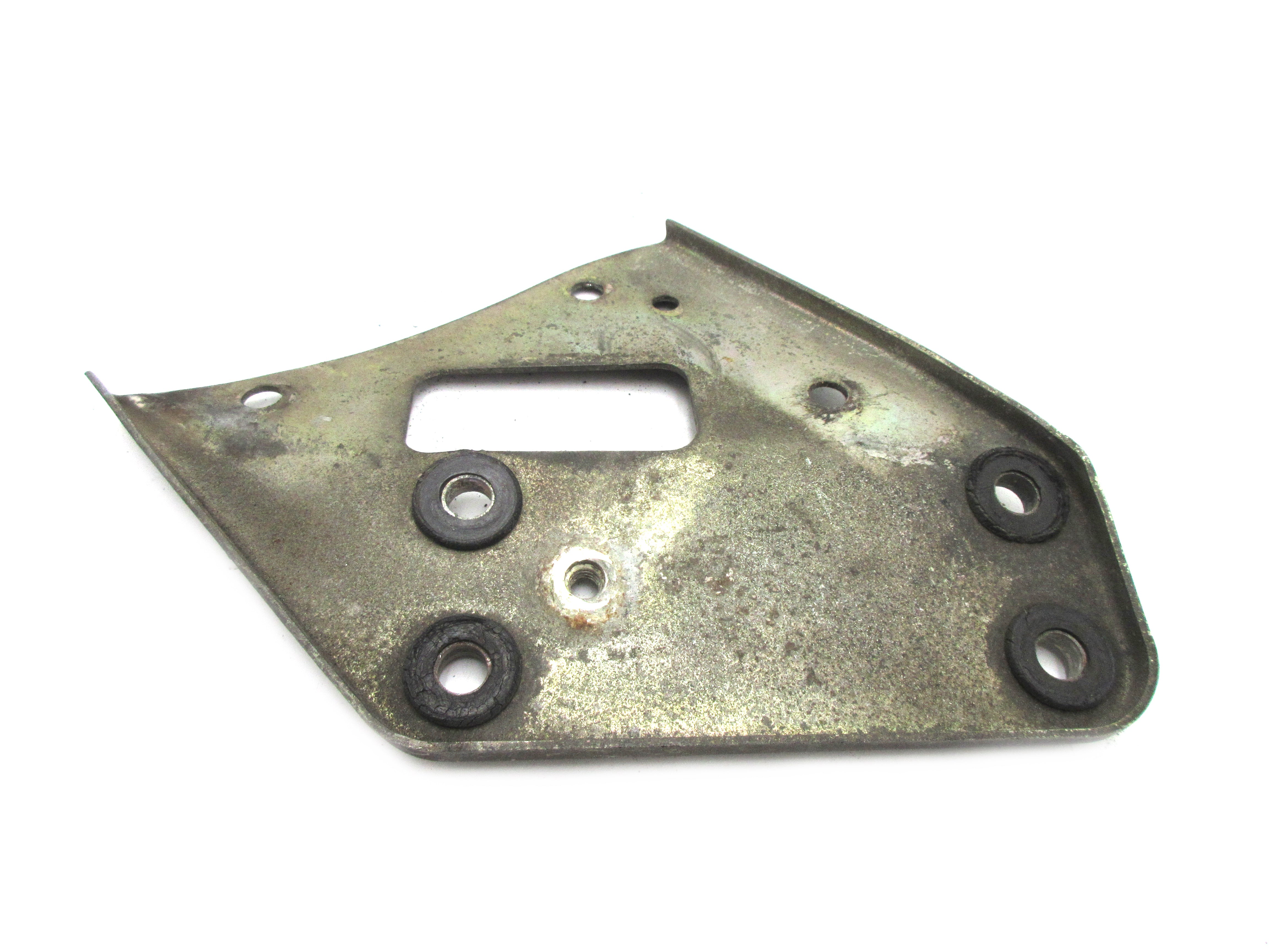 4 Hole Type Air Flow Meter Mounting Bracket for Datsun 280Z Used Condi ...