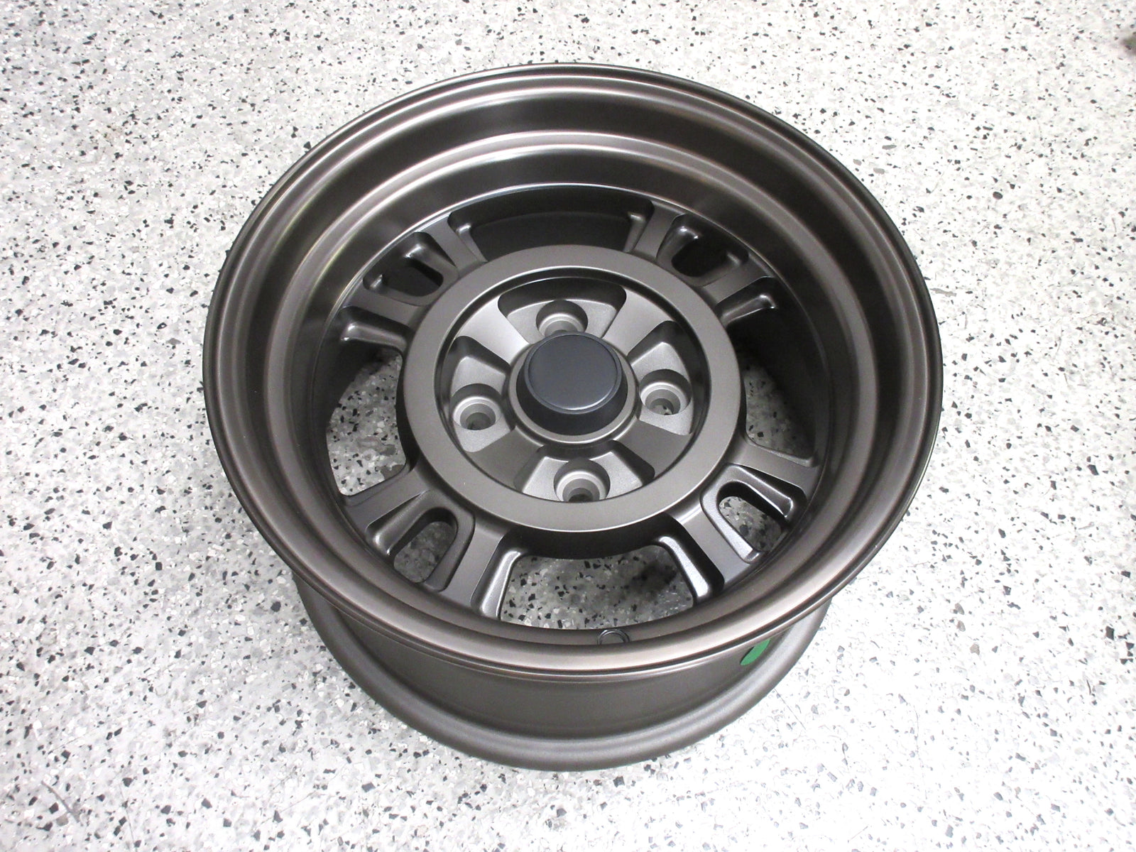 Reproduction Factory-Style Wheels for Nissan Fairlady Z432 – JDM CAR PARTS
